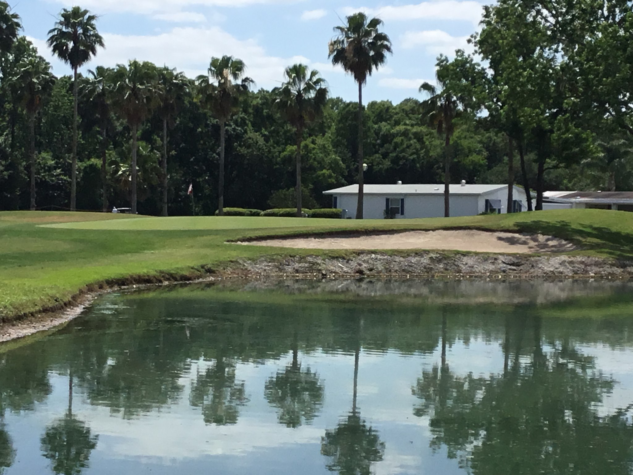 Gallery - The Hamptons Golf and Country Club