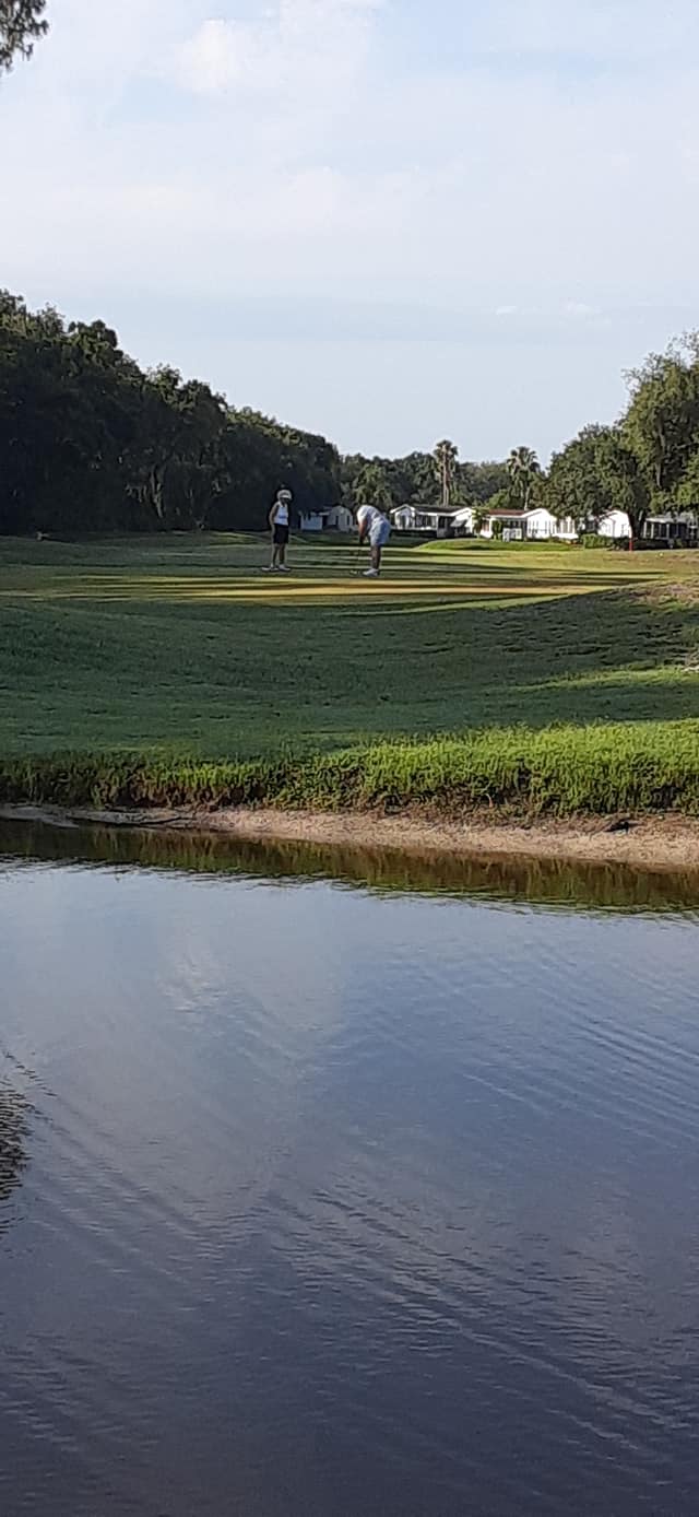 Gallery - The Hamptons Golf and Country Club