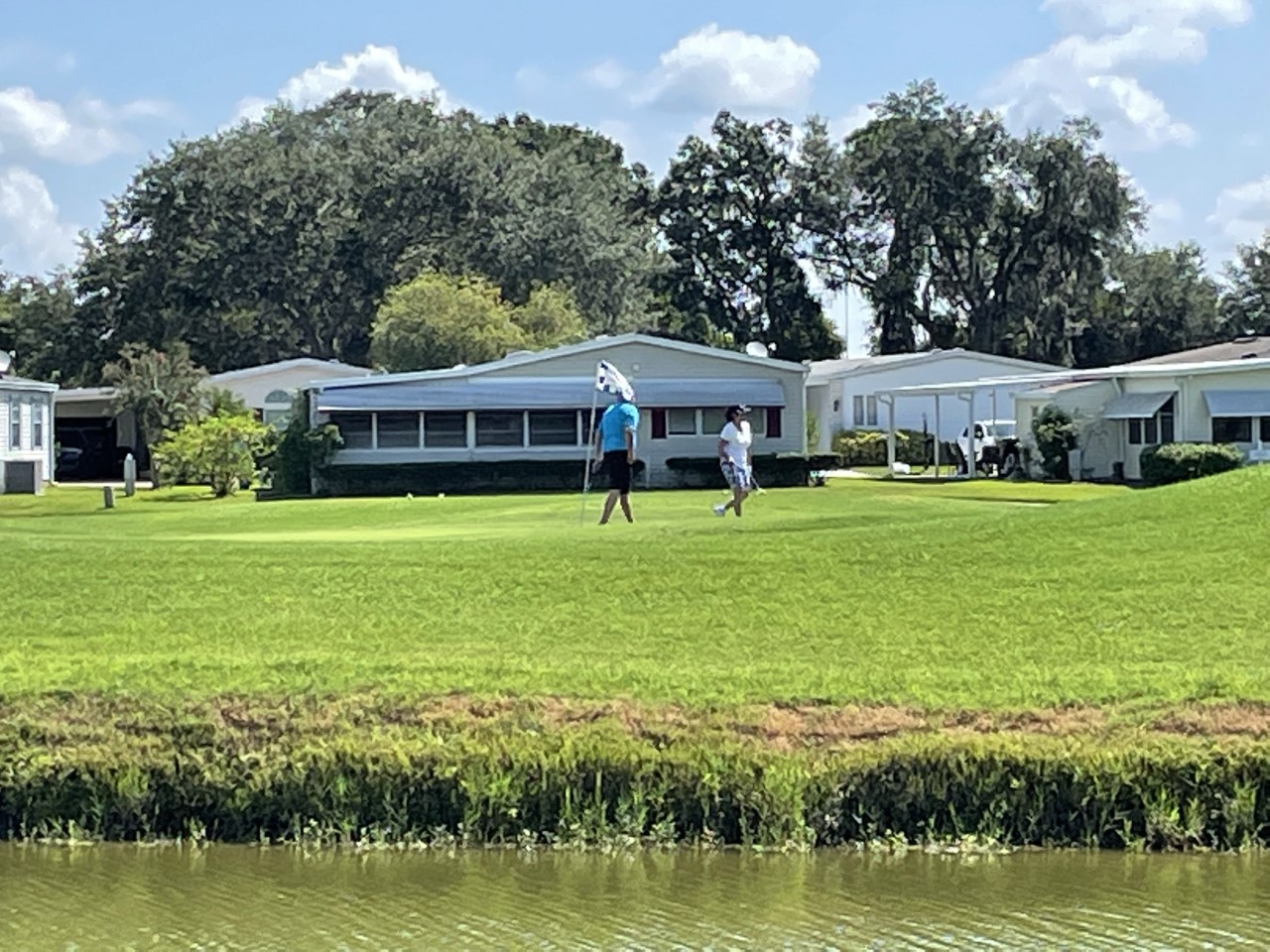 Gallery - The Hamptons Golf and Country Club